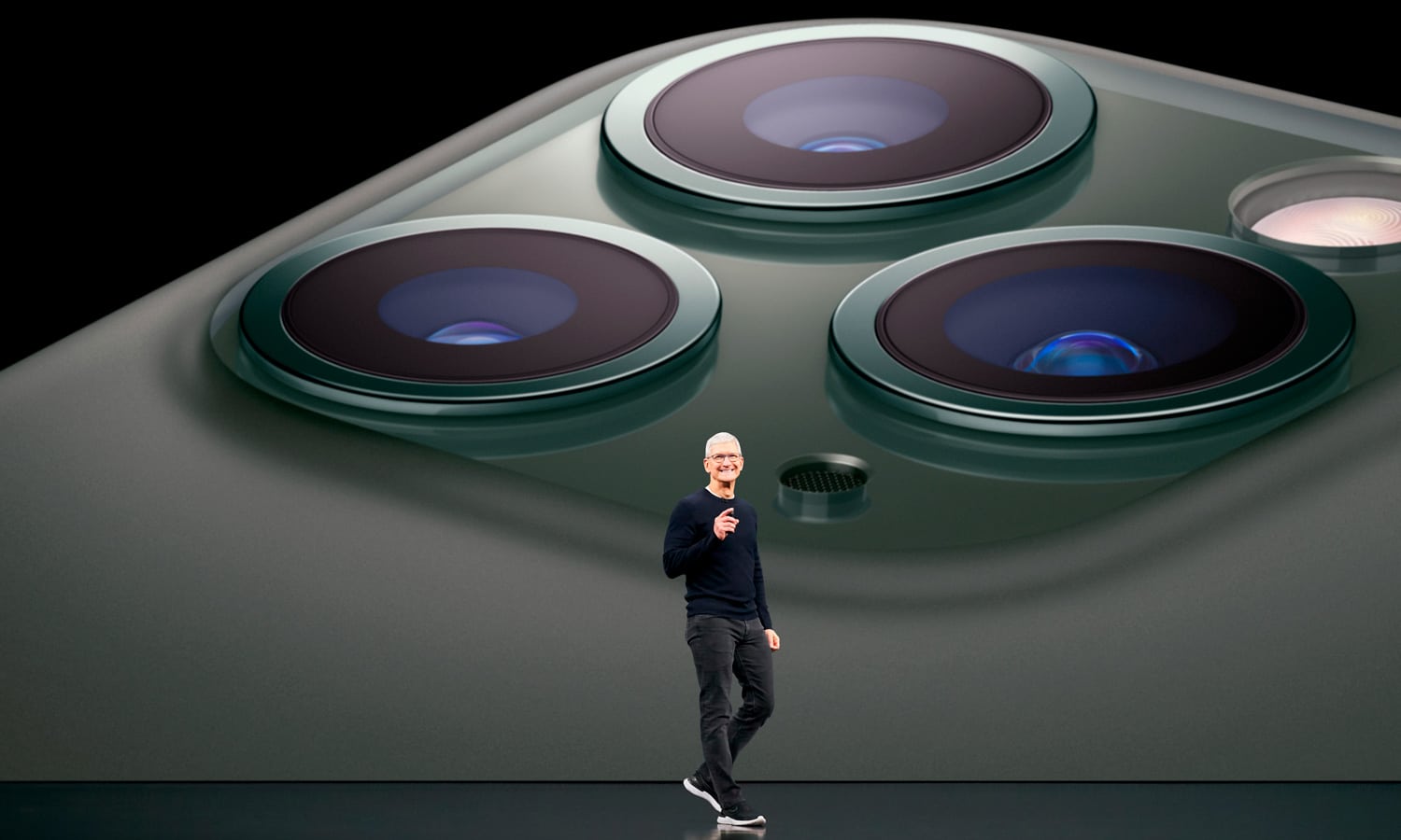 New iPhone Is Triggering User's Trypophobia - The Fresh Toast